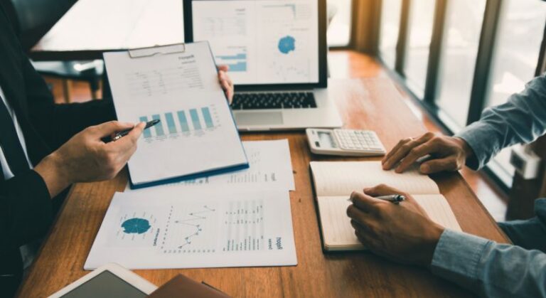 What is a Market Basket Analysis? - A Comprehensive Guide